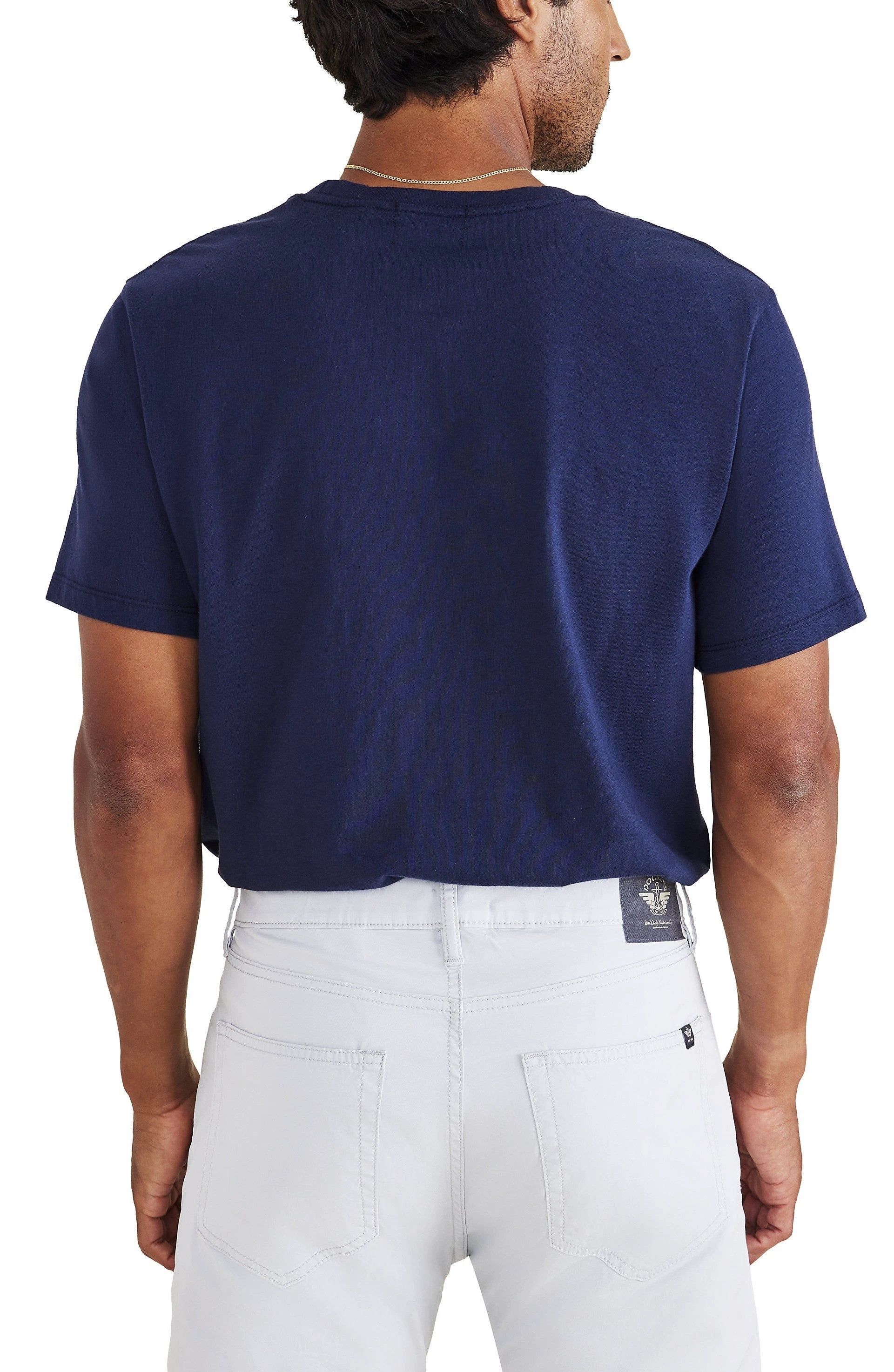 Las mejores marcas de t-shirts para hombres en Tiendas Anthony's